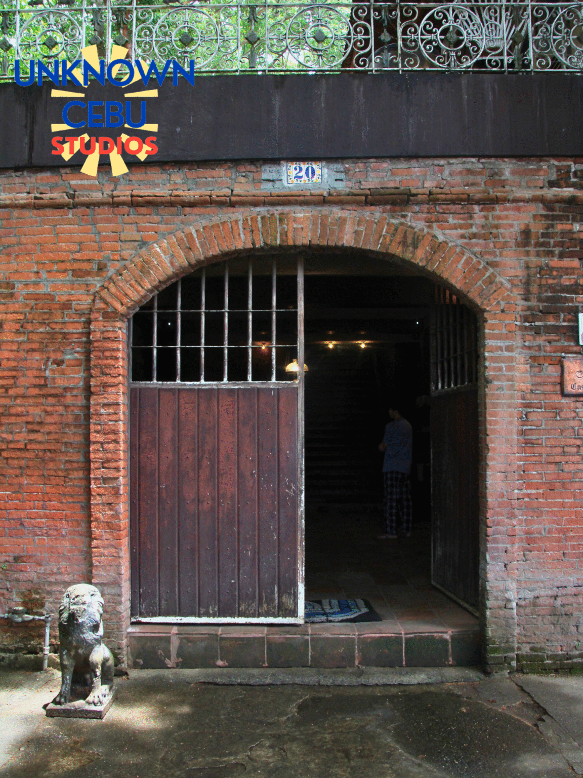 Iloilo's Lopez Ancestral House: Casa Mariquit - UnknownCebu