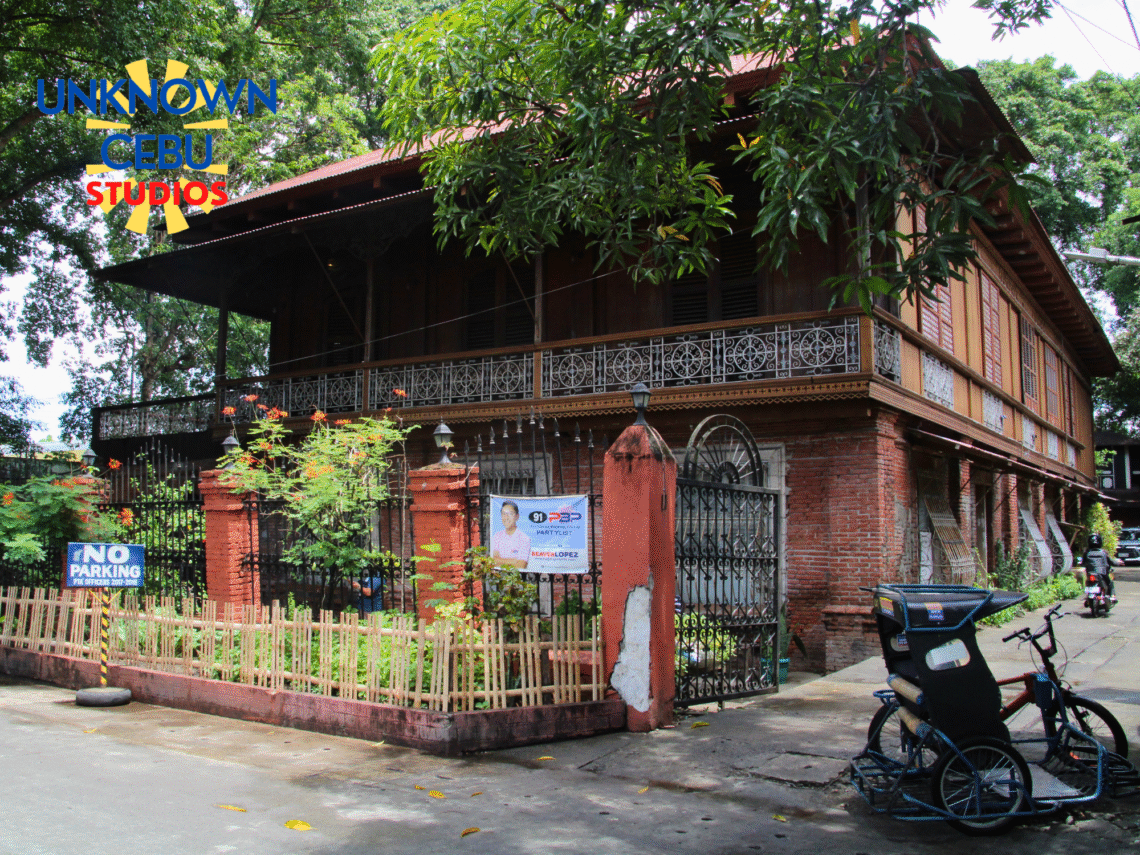 Iloilo's Lopez Ancestral House: Casa Mariquit - UnknownCebu